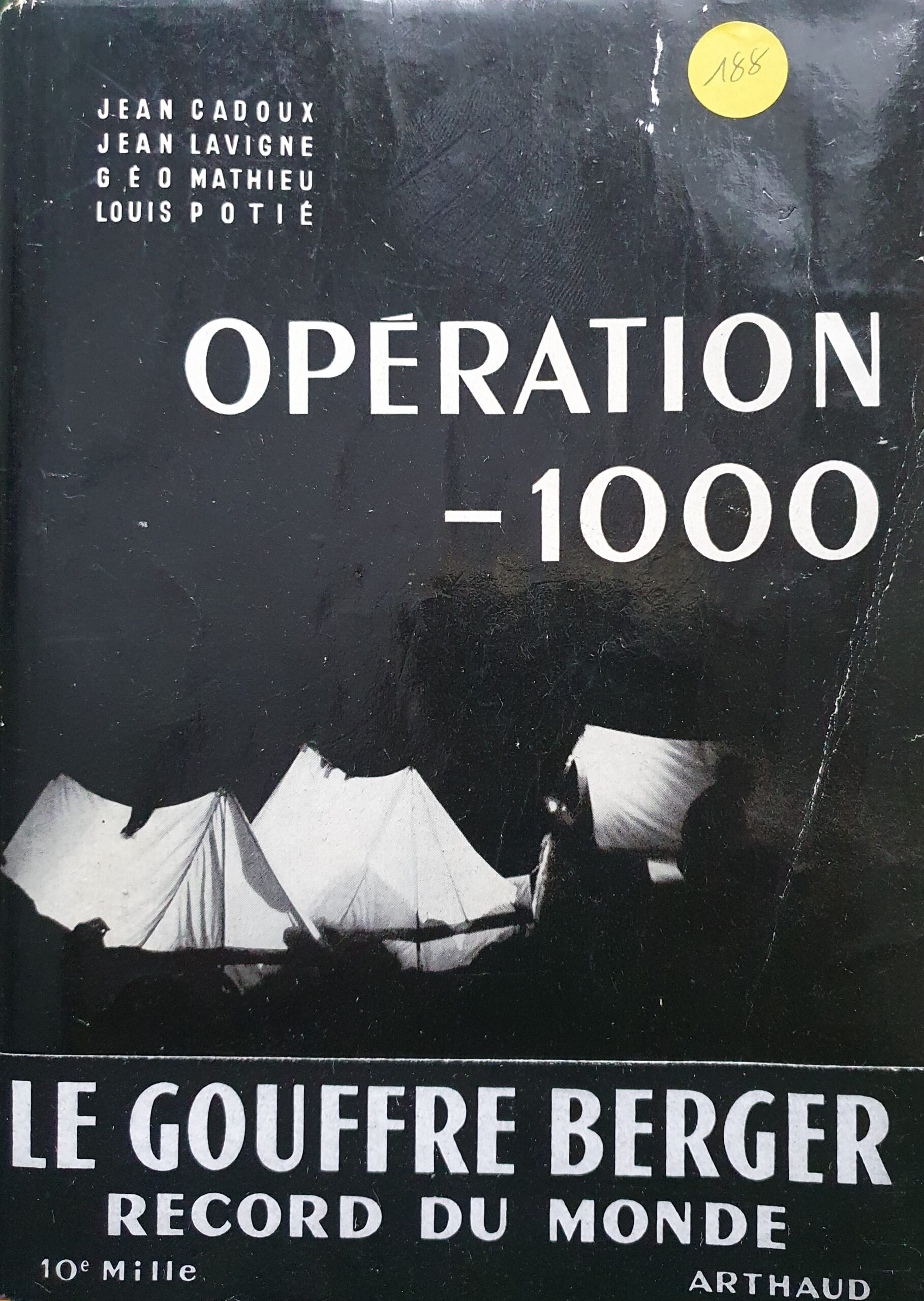 Books vintage articles gouffre Berger and its system